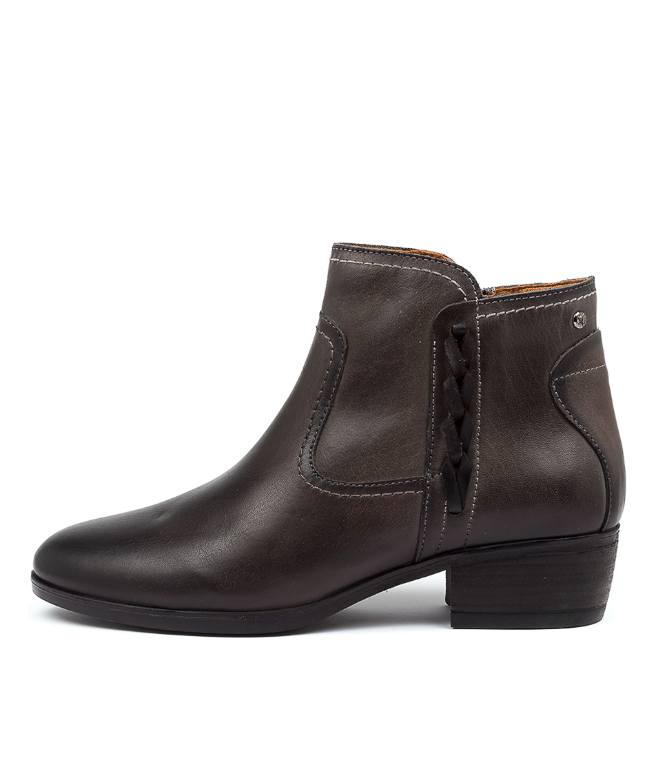 Pikolinos | Shop Pikolinos Shoes Online from Mountfords